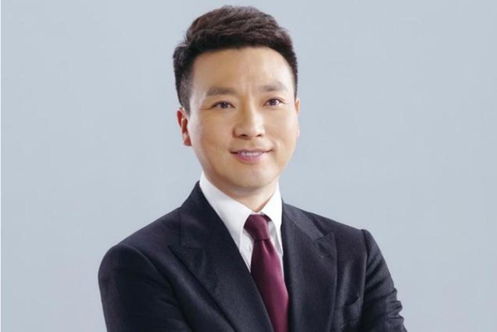 CCTV's "face" anchor Kang Hui was replaced, and the appearance of a new ...