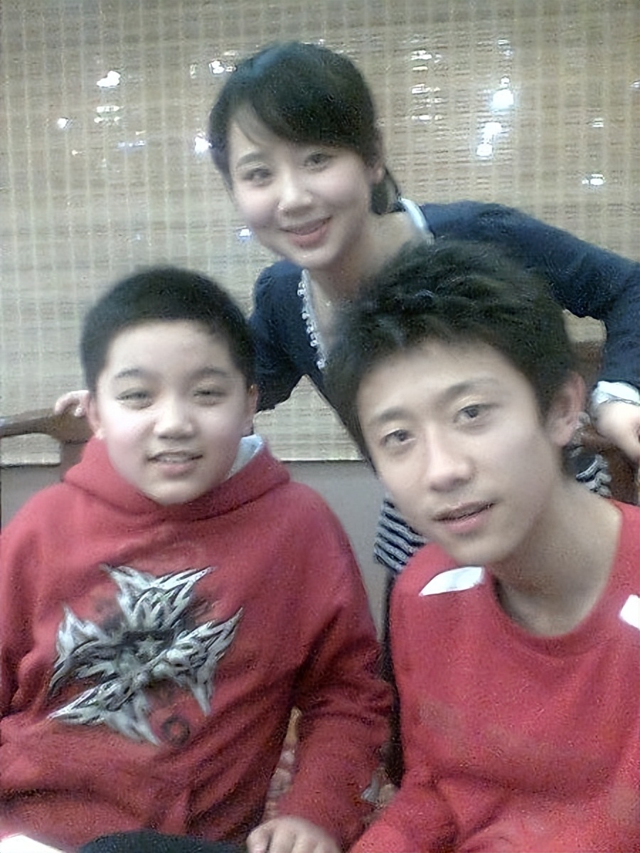From child star to disappearance, the 27-year-old You Haoran ruined his ...
