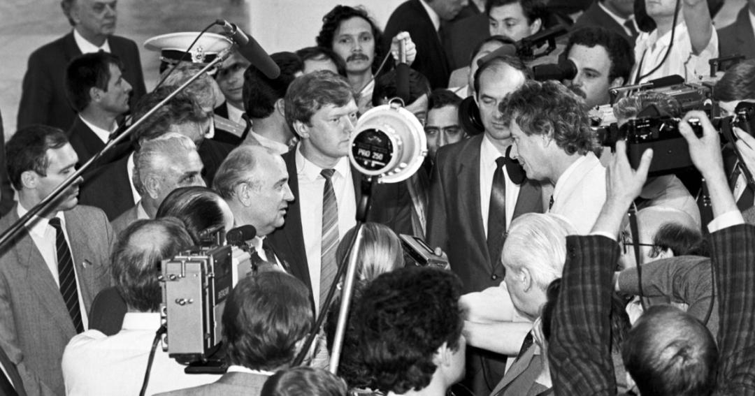 Gorbachev on the reasons for the collapse of the Soviet Union - iNEWS