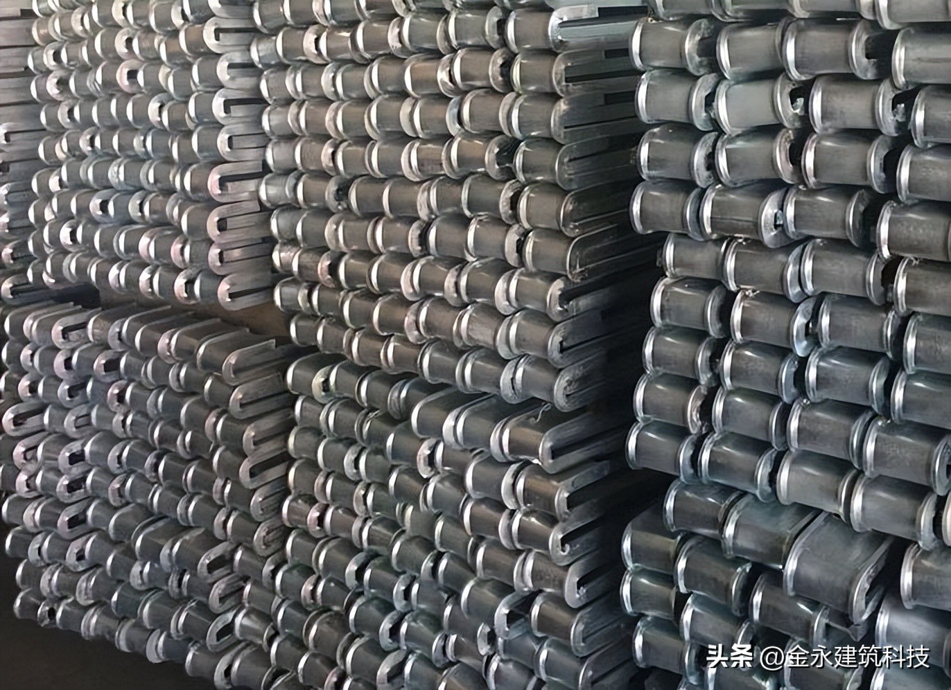 Square column deduction rental price - iNEWS