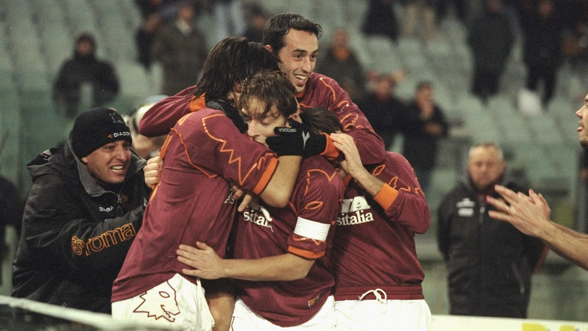 Perfect 10: Totti's greatest goal - iNEWS