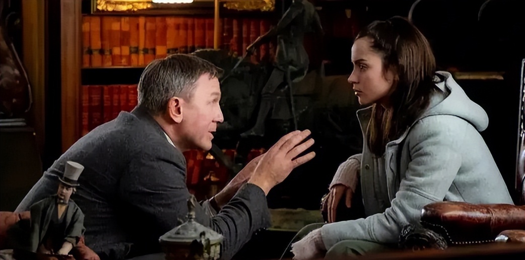 Jamie showed the character's complex heart and firm character through ...