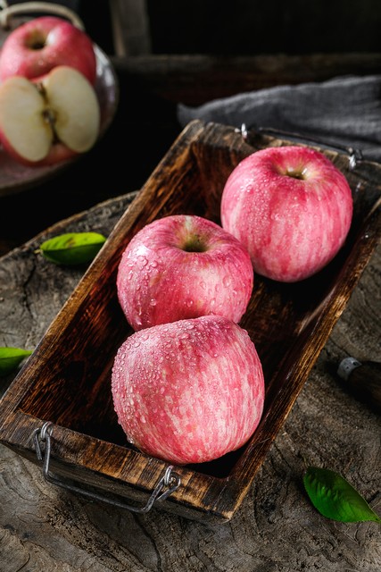 The Legend of Zhuang Dami Apple, the Governor of the Deep State - iNEWS