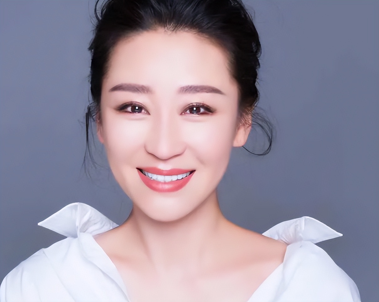 Chen Yihong: She is plain but married to Nursery, a 19-year-old actress ...
