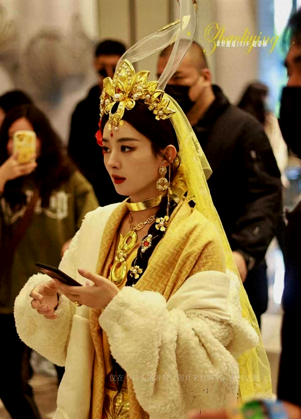 Zhao Liying stunned everyone by cosplaying Gongsun Li and the Jade ...