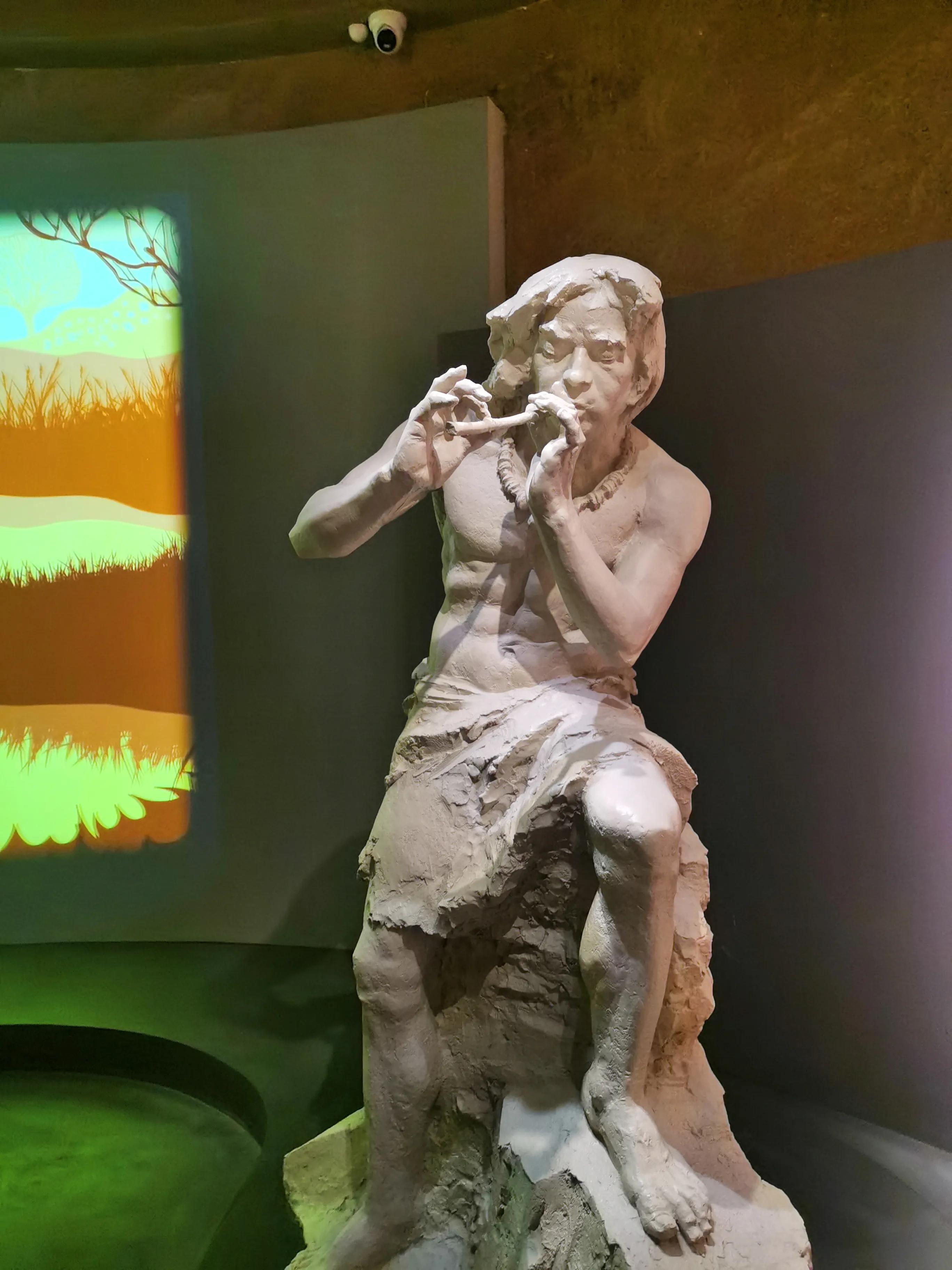 The 7-hole bone flute in Jiahu opened my mind and traveled through ...