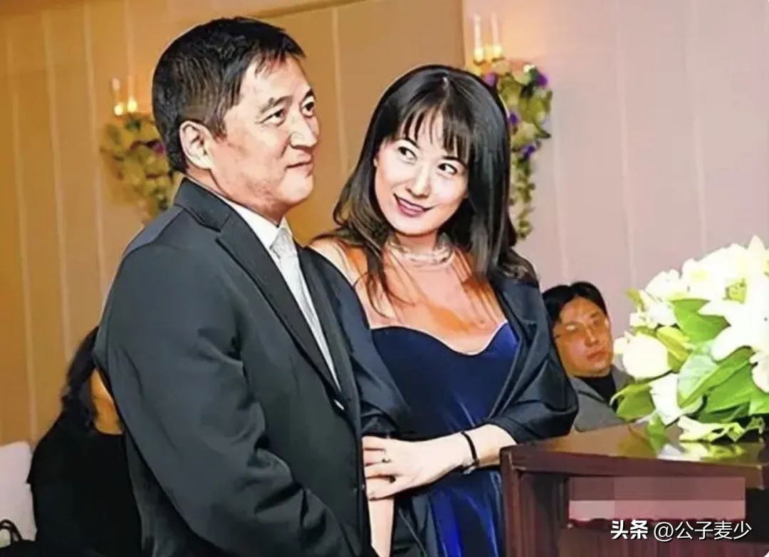 After getting rid of Takeshi Kaneshiro, she married a rich man twice ...