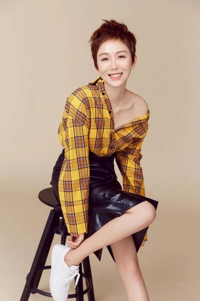 Jiang Yan's sexy and charming photos are exposed, a beautiful and ...