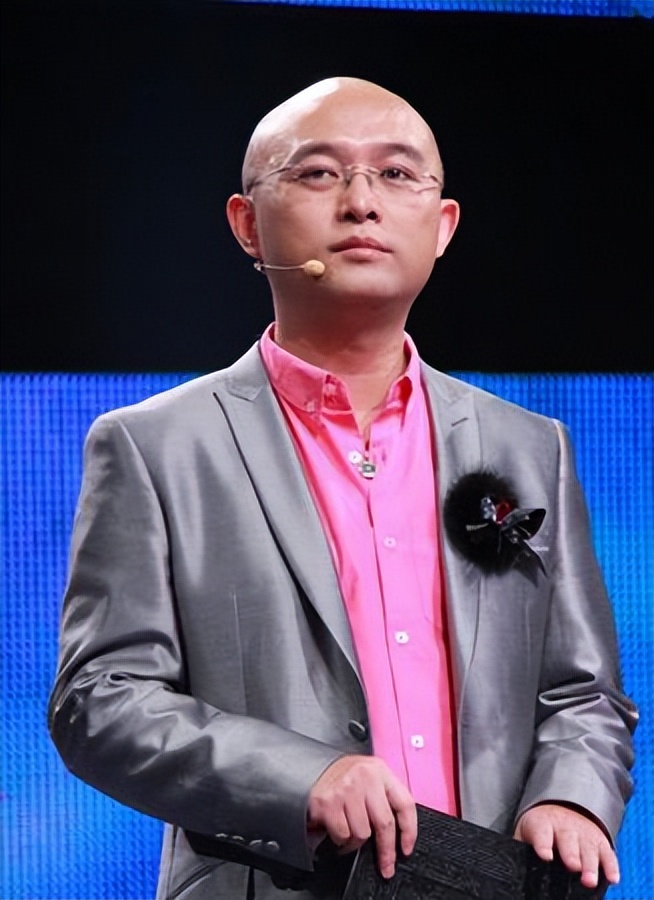 Host Meng Fei, apart from the entertainment industry, he knows what he ...