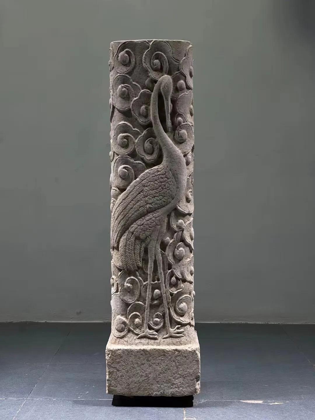 [Cloud pillar] The carving is fine.Beautifully shaped bluestone.Ming ...