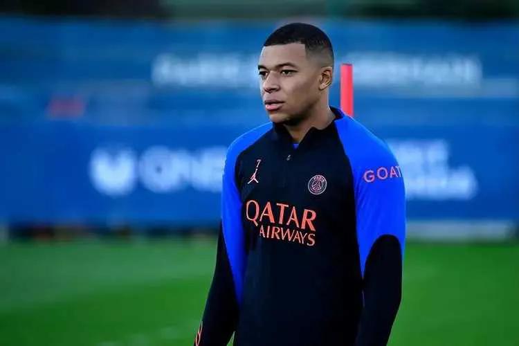 225 million euros! Mbappe's transfer fee set a new record and surpassed ...