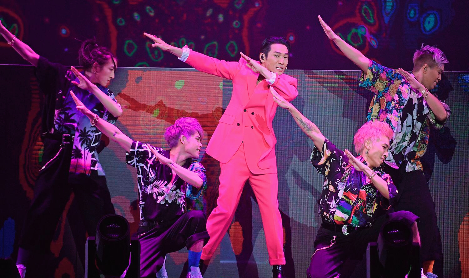 Du Dewei: He was once deeply involved in scandal, but now he is ...