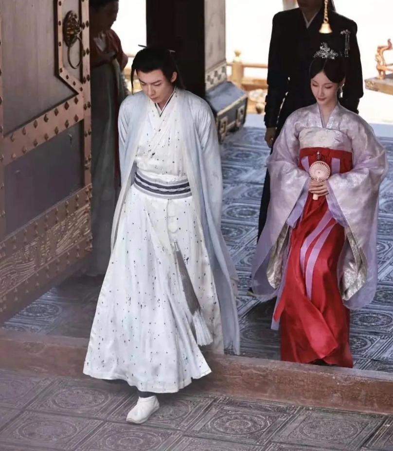 Princess Yongchuan of "Luoyang" has filmed 8 dramas in the 3 years ...
