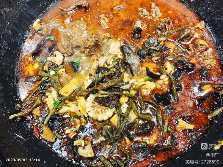 Experience the Northeast Iron Pot Stew Food Culture Author/Li Jinxing ...
