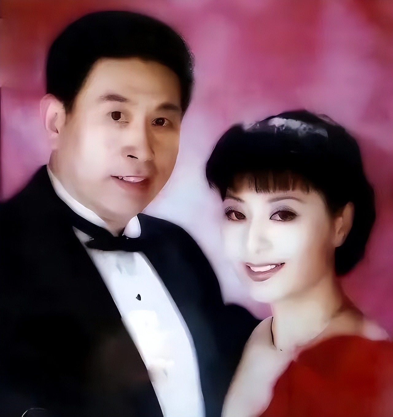 The 77-year-old singer Cheng Zhi passed away. His life was simple and his marital status was ...