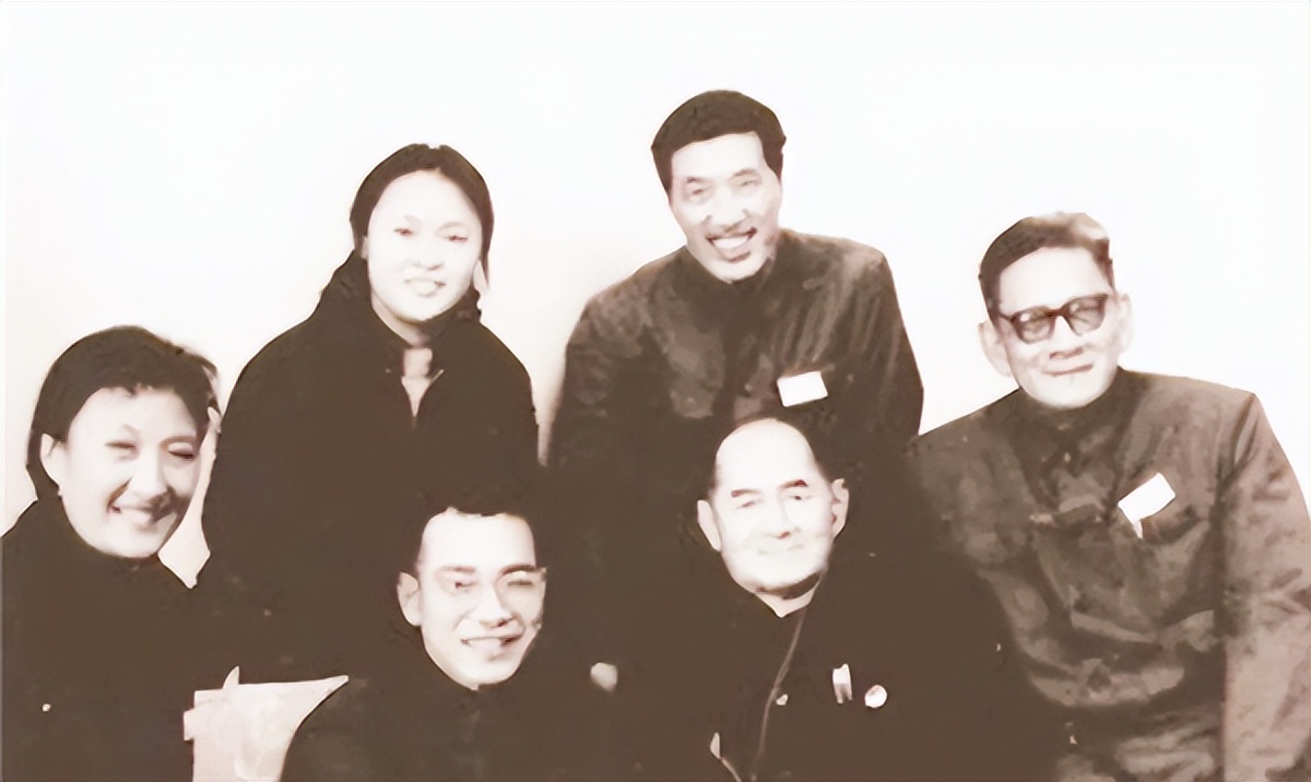 The famous mathematician Chen Jingrun married a 29-year-old female ...