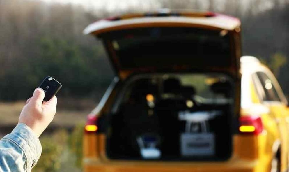 More intimate design language expression - iMedia