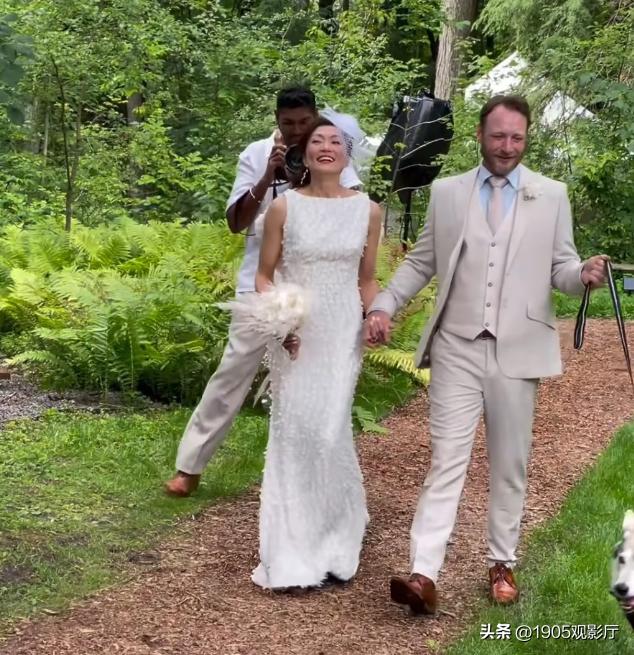 Li Siqi posted his daughter's wedding photos! The foreign son-in-law ...