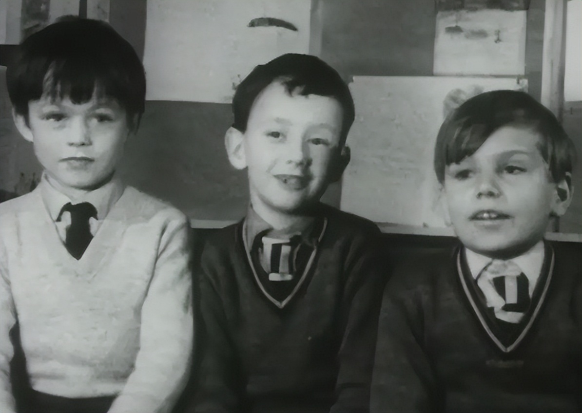 Explore the multi-dimensional observation of society and life in "Seven ...