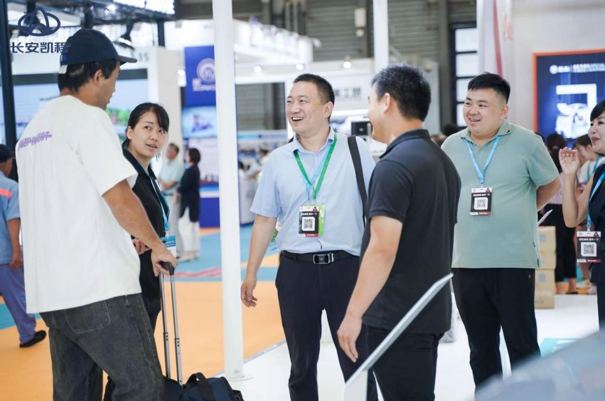 The beginning of the green era, Changan Ruixing EM80 performed ...