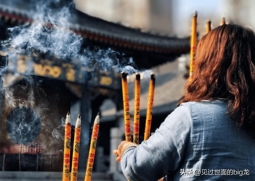 The ancestors said that burning incense does not burn "decapitated ...