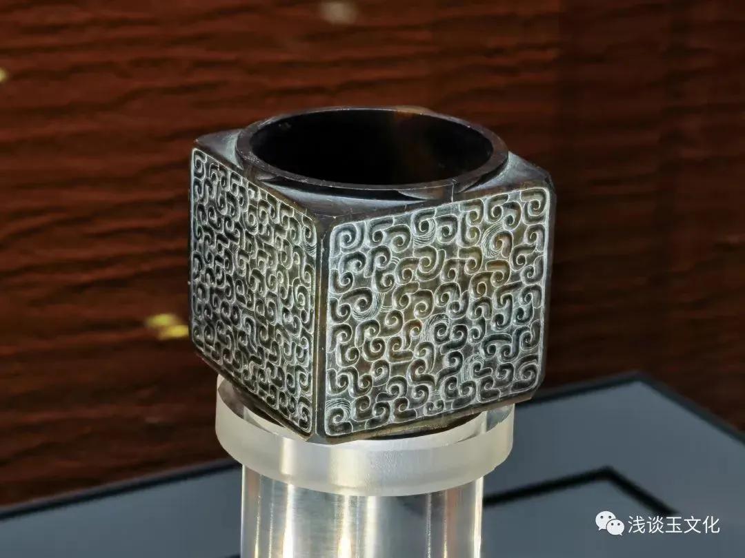 The Evolution and Identification of Ancient "Jade Cong" - iMedia