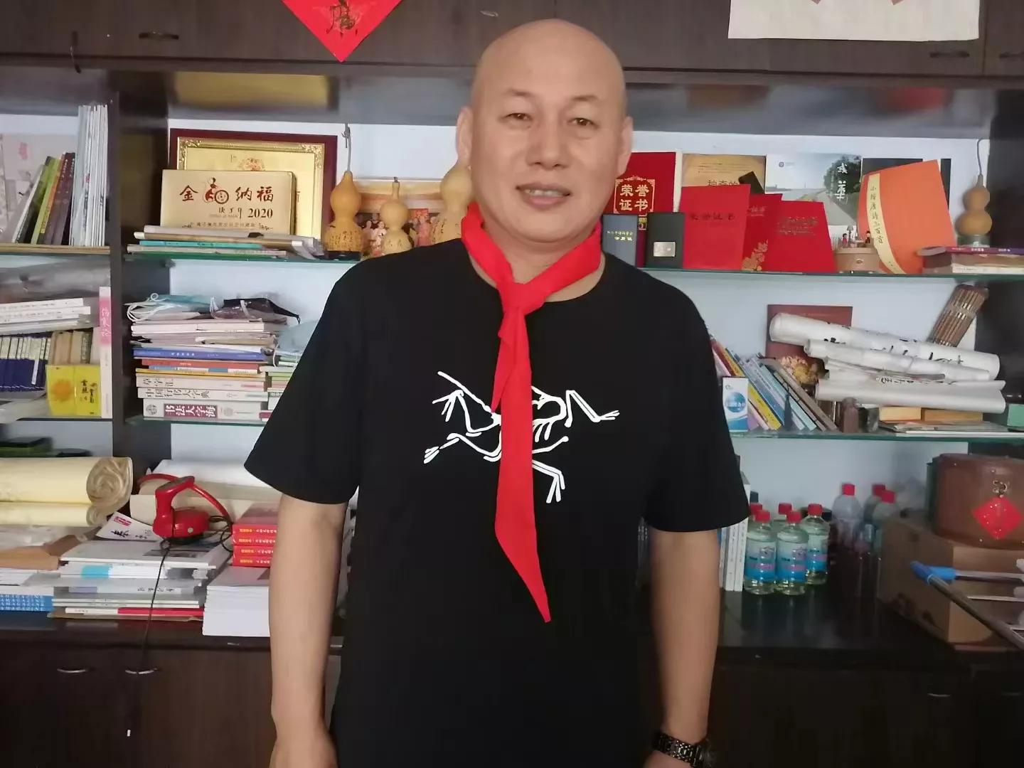 Selected Works of Writer Wang Hongyu - iNEWS