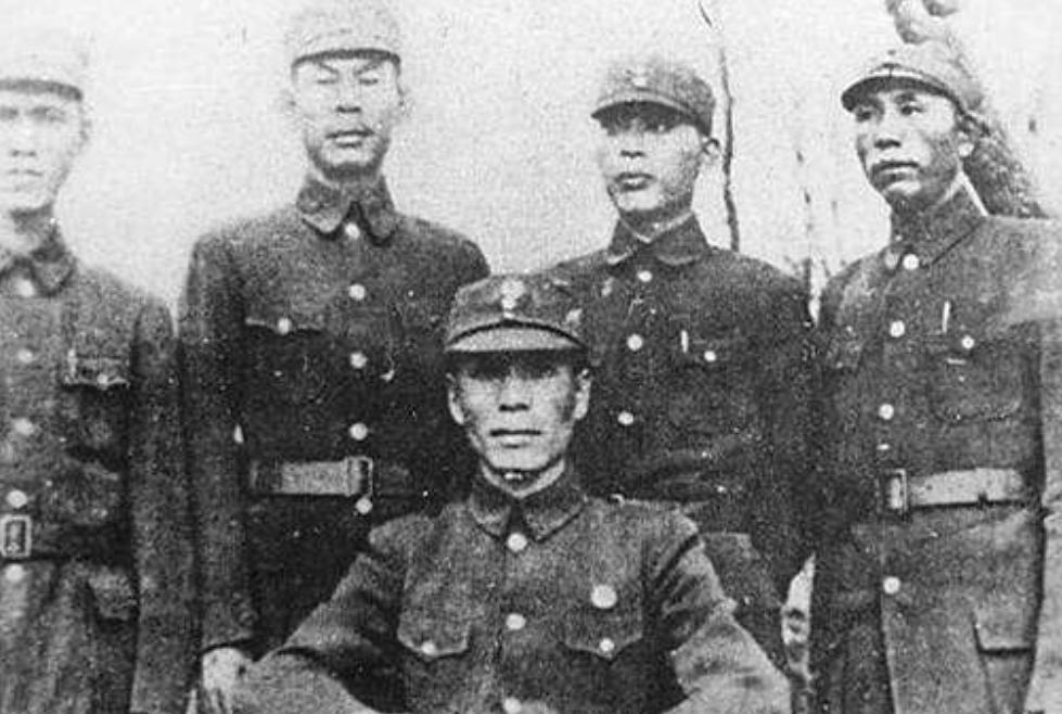 After Xie Jinyuan died, his wife turned to Chiang Kai-shek for help ...