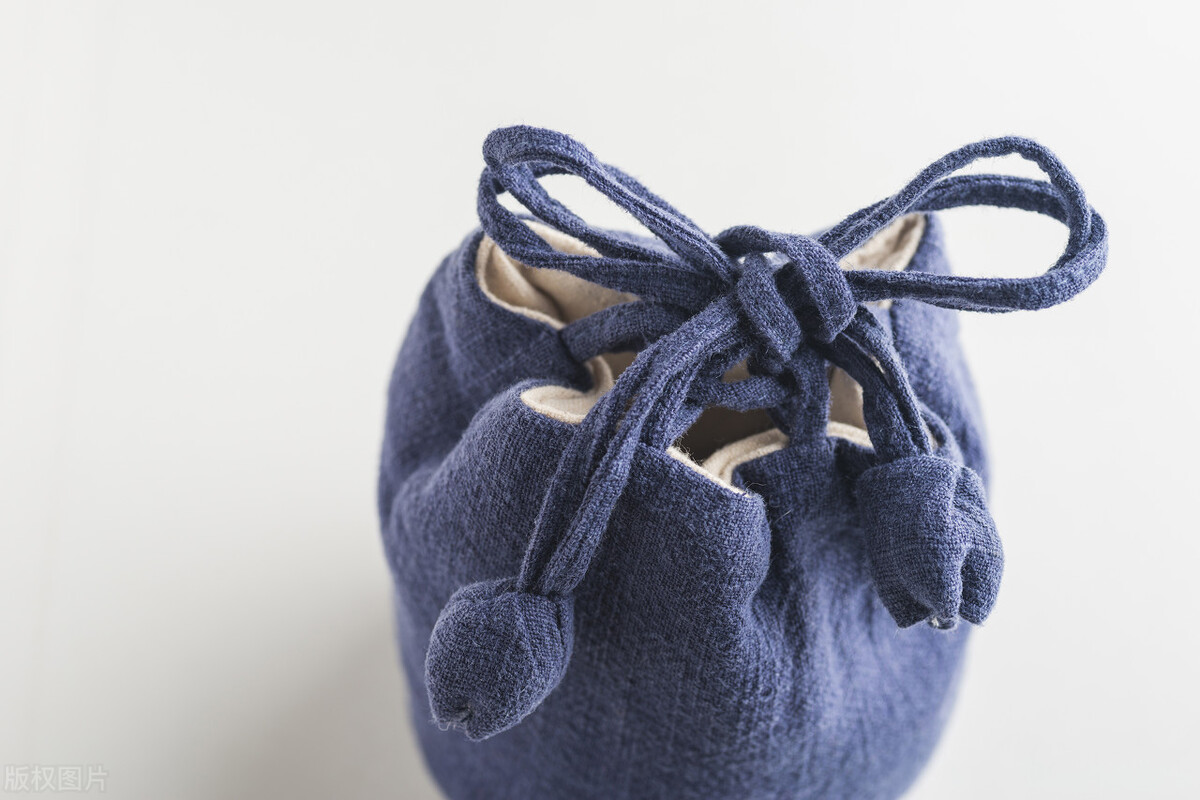 Read stories to understand psychology: stop the "kick the cat effect ...