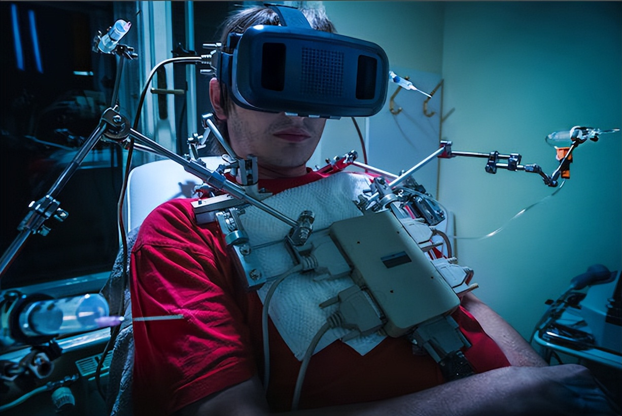 Oculus founder announces development of VR headset that 'if you die in ...