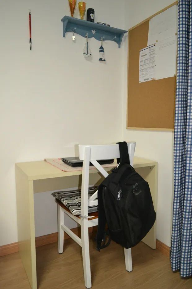 The new house that cost 120,000 in the sun is very beautiful!As soon as ...