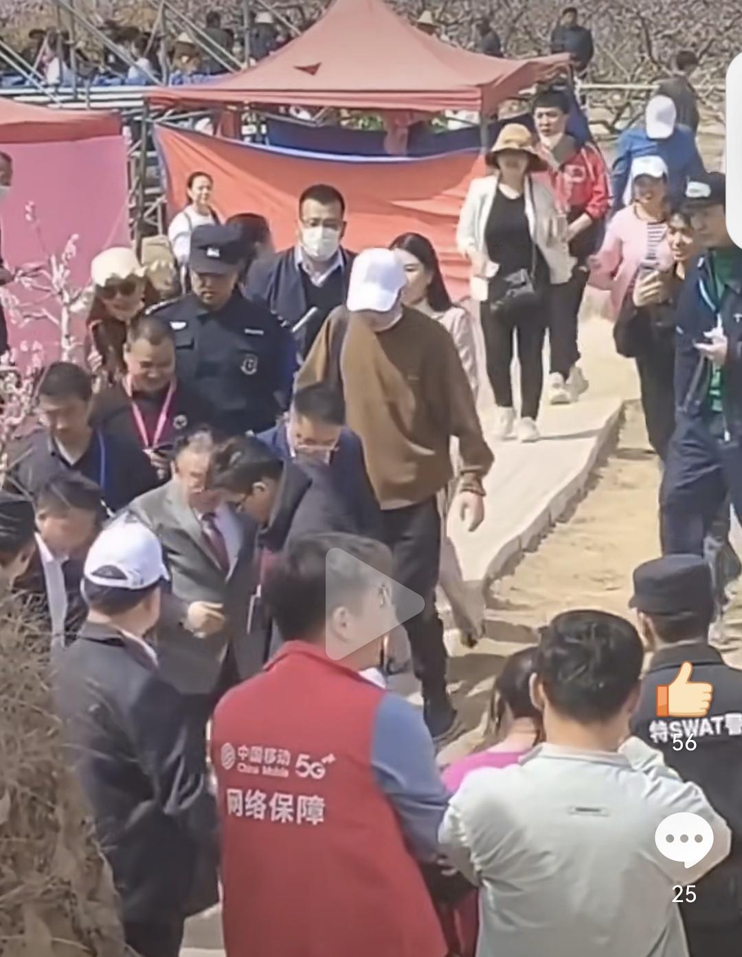 Jiang Dawei PK Zhu Zhiwen, a "Peach Blossom Festival" to make money, a "Peony Festival" to sing ...