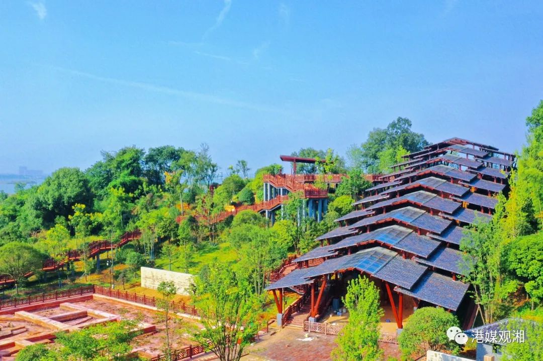 I have to say, Wangcheng is really fast, accurate and warm - iNEWS