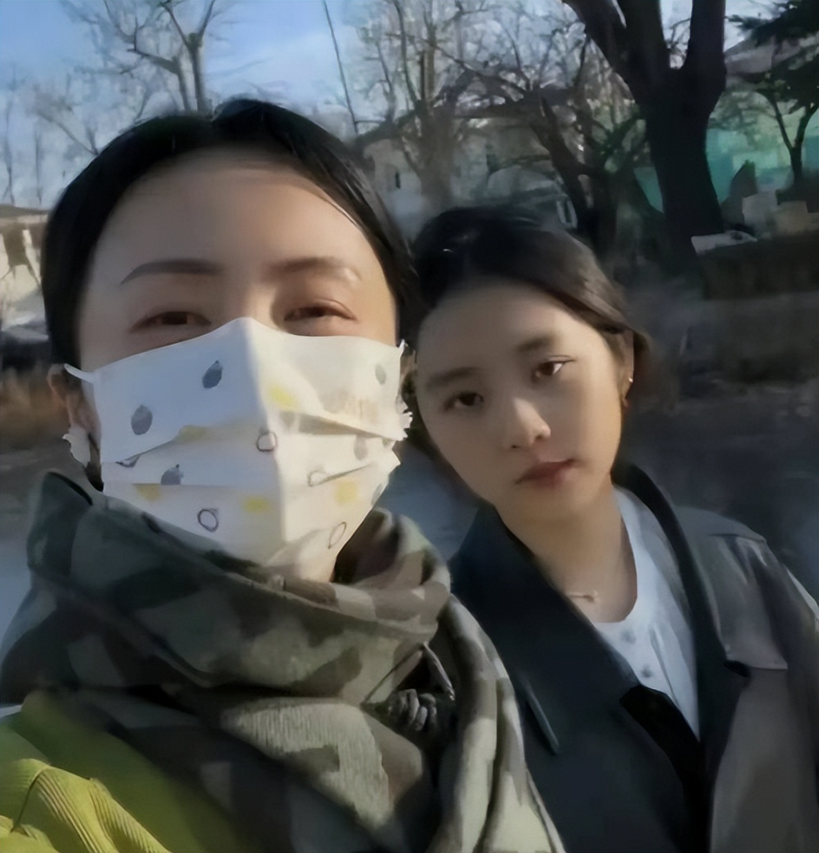 Faye Wong's 16-year-old daughter shows off her figure in a swimsuit ...