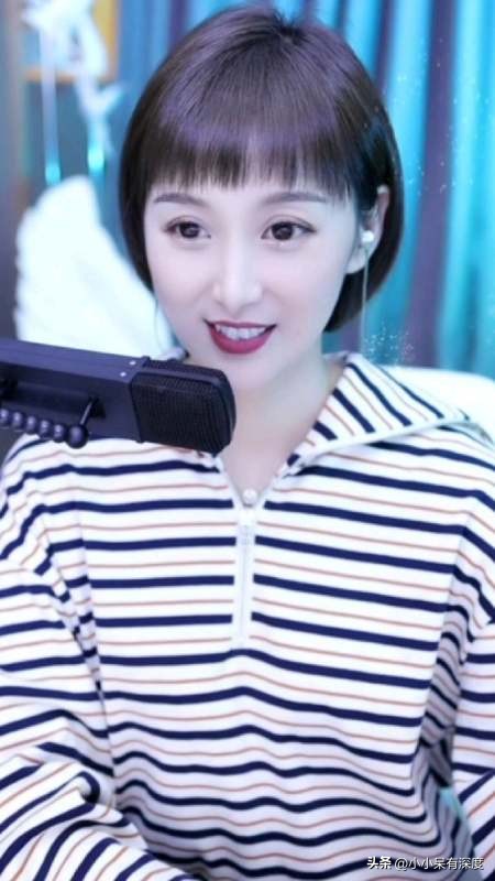 Liang Hong, can be regarded as the leader of Internet celebrity female ...