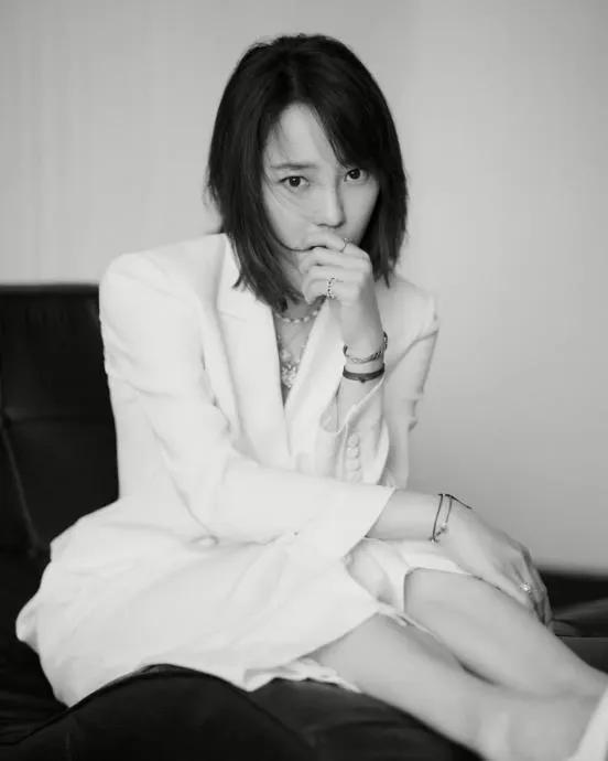 Bai Baihe ~ share photos - iNEWS