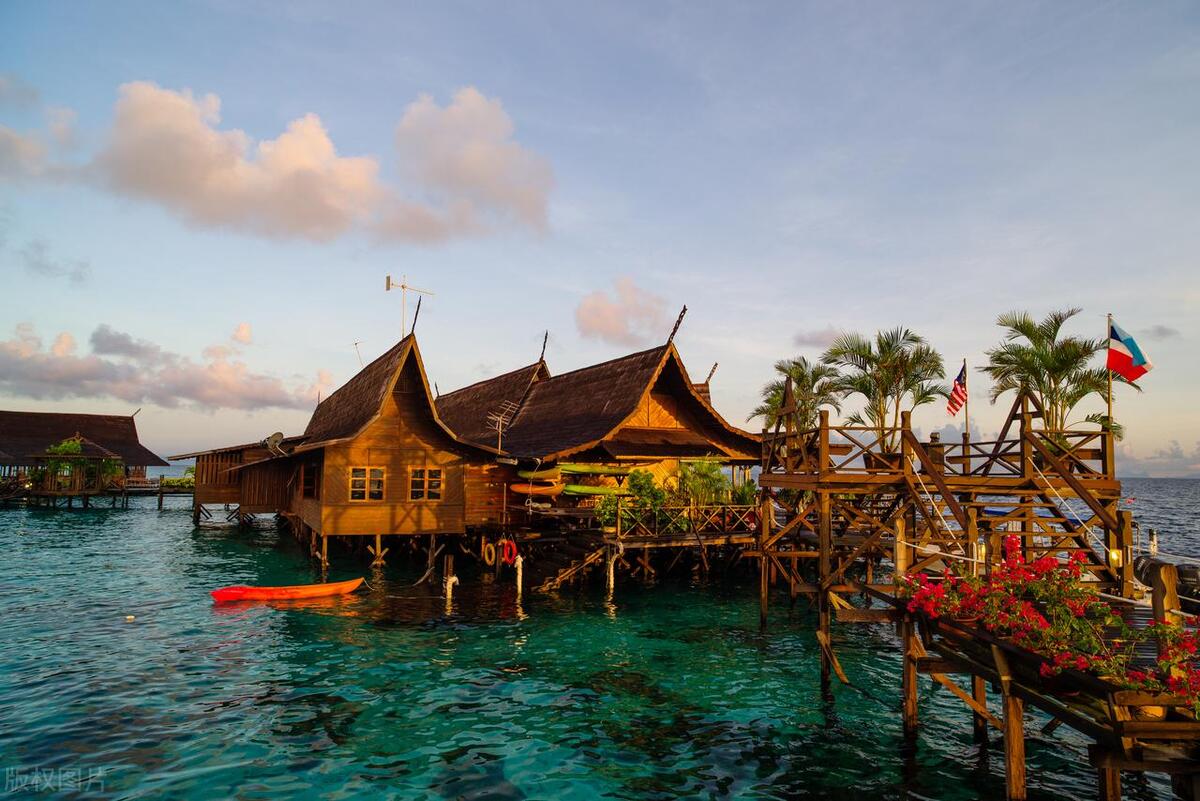 Top 10 tourist attractions in Malaysia - iNEWS