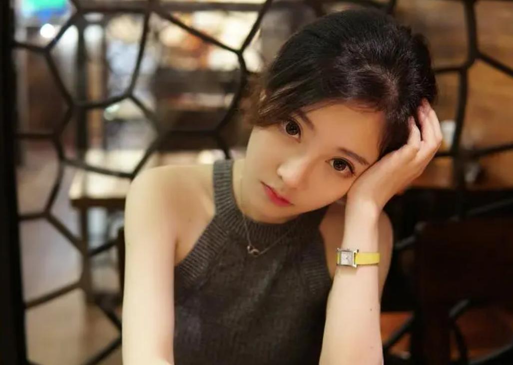 Well-known actress successfully fights cancer! Once became famous as a ...