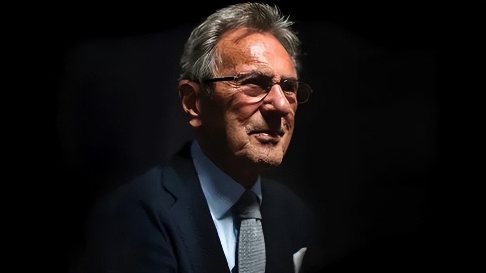 The World's Legendary Recording Engineer: Al Schmitt Al Schmitt - iNEWS