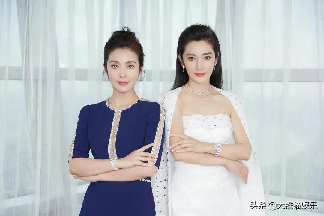 Sisters Li Bingbing and Li Xue work together to make enough money - iNEWS