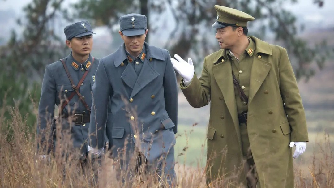 Ren Chengwei directed and acted by himself, and Zuo Xiaoqing starred in ...
