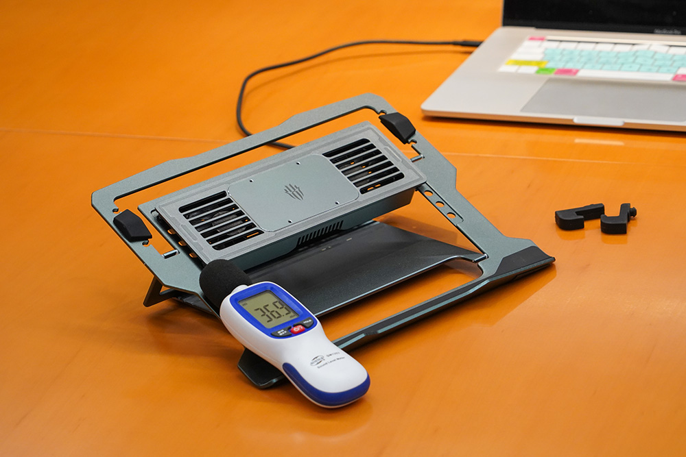 Heat dissipation super artifact! Red Devils notebook radiator bid ...