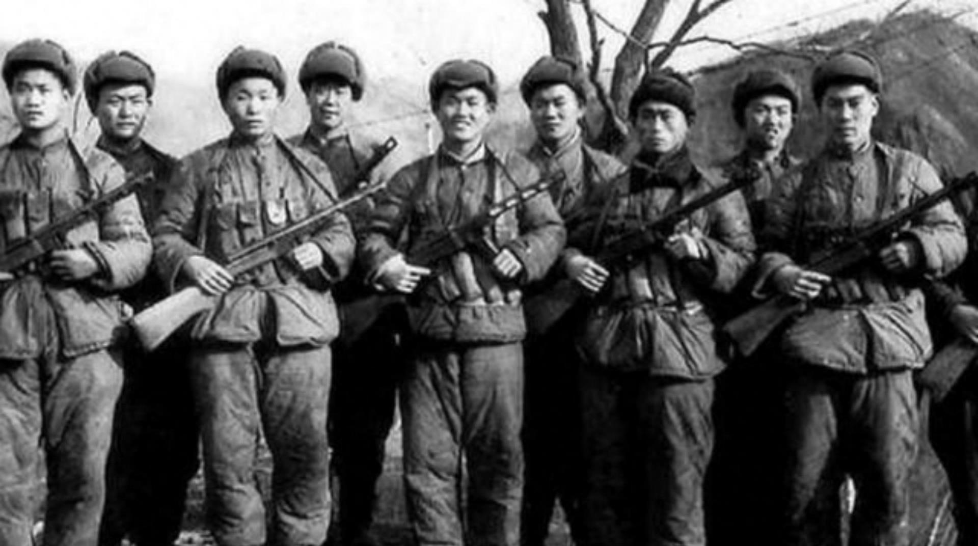 During the counterattack against Vietnam, he led more than 200 people ...