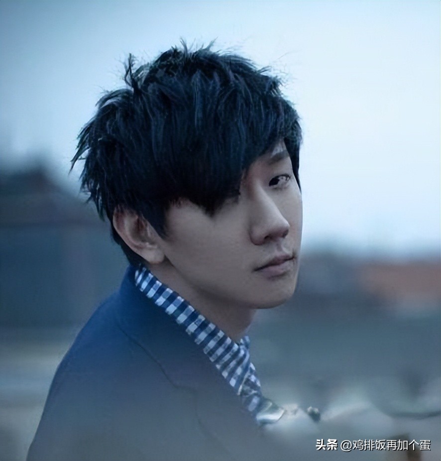 Among the ten best singers in the Chinese music scene selected by Wen ...