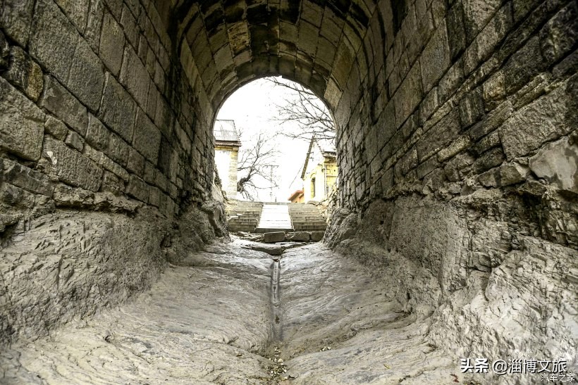 How did Confucius go from Qufu to Linzi 2000 years ago?This "Qilu ...