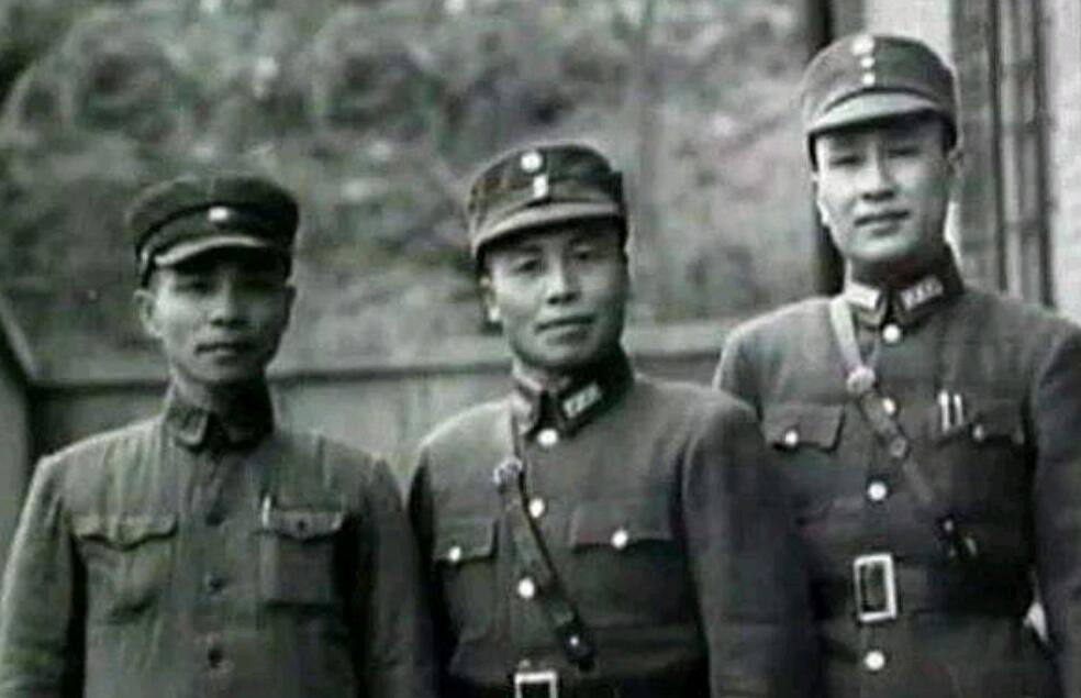 Why did the "New Guangxi Clan" of the Kuomintang form the "two-headed ...