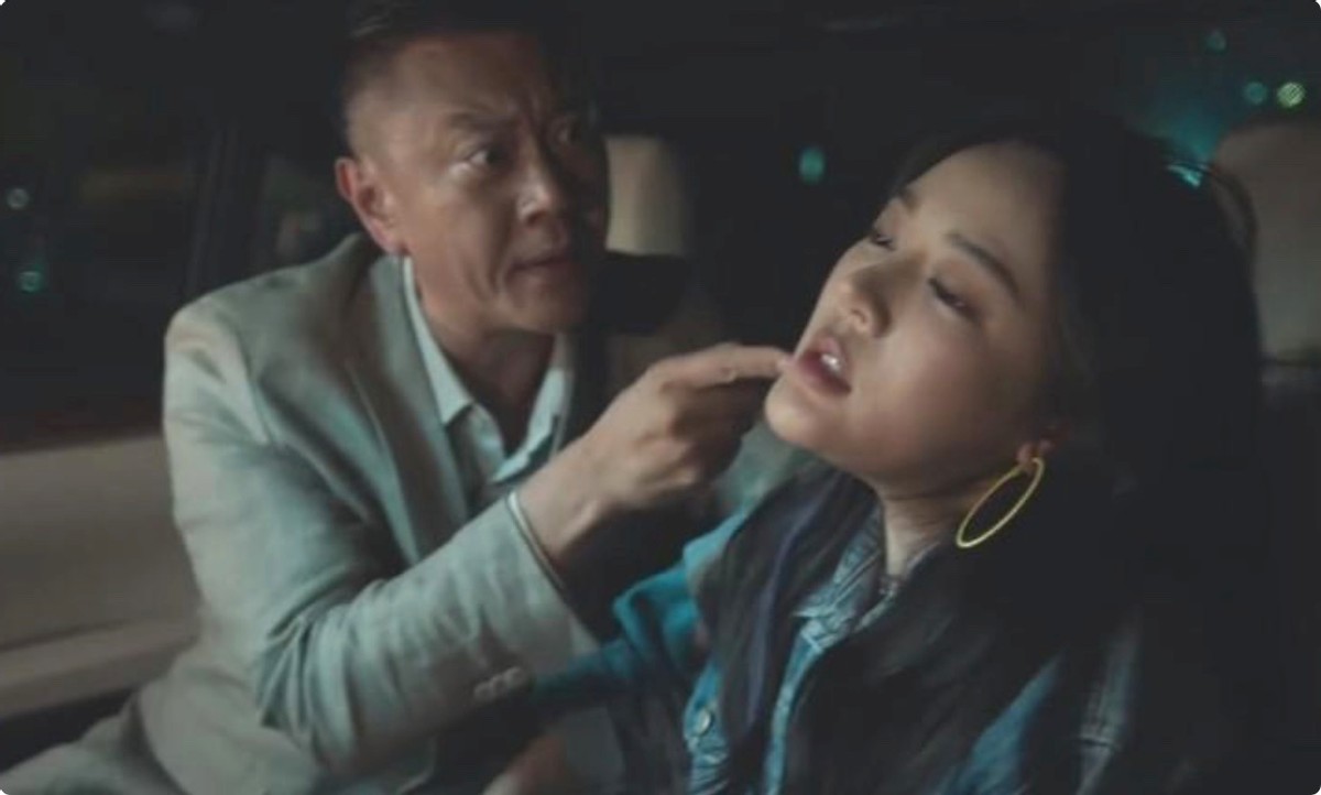 Playing the perfect and glamorous "Bai Fumei" and playing the "Poison ...