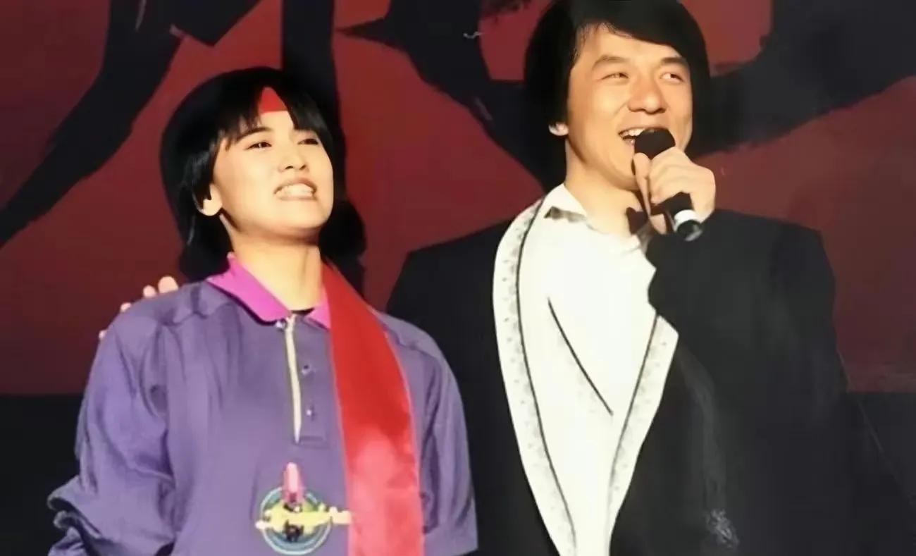 Japanese actress swimsuit inventory: Yang Simin is proud of the crowd ...