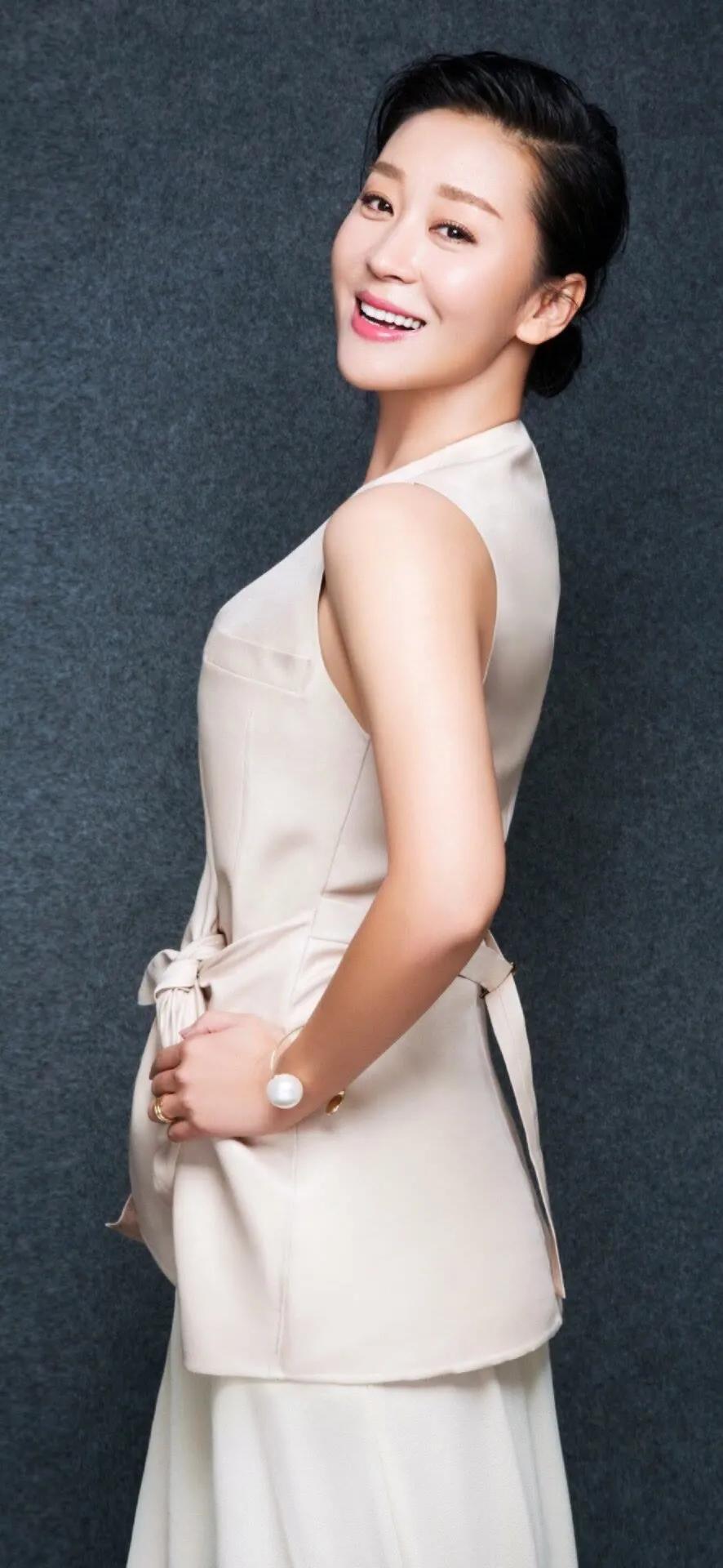 The most beautiful Mu Guiying - Nursery - iNEWS