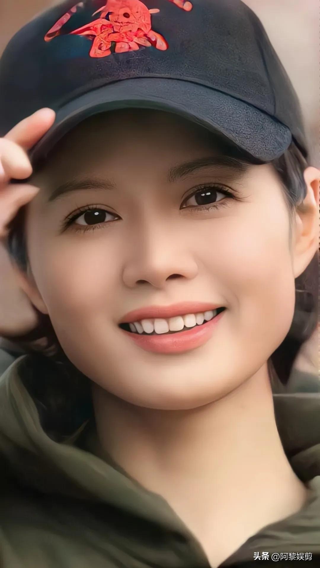 Cheng Su meets Gong Xue, who is better than the two beauties? - iNEWS